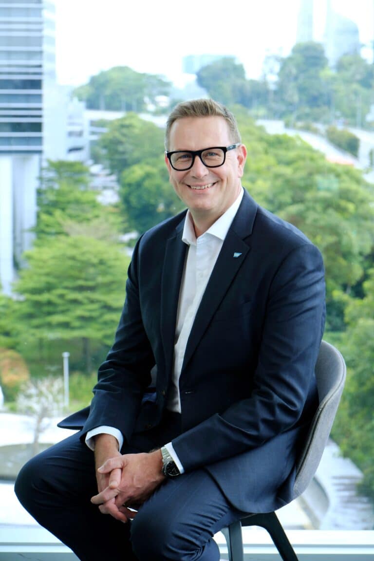 Simon Davies出任 SAP亚太区总裁 - SAP 中国资讯中心